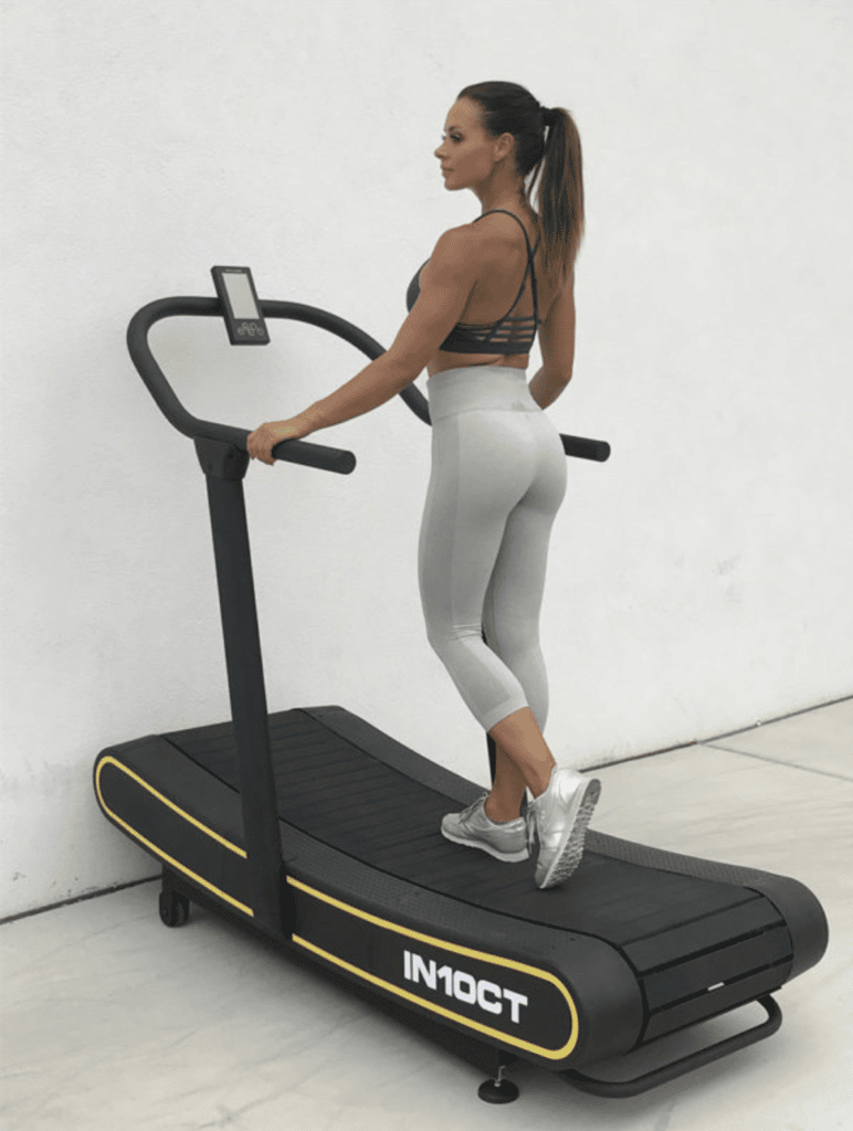 IN10CT Health Runner Curved Treadmill | Gym Solutions